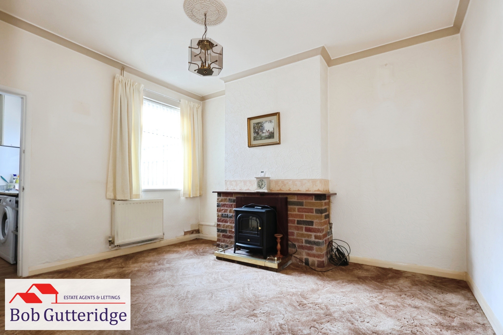 Property Details - Bob Gutteridge Estate Agents and Valuers